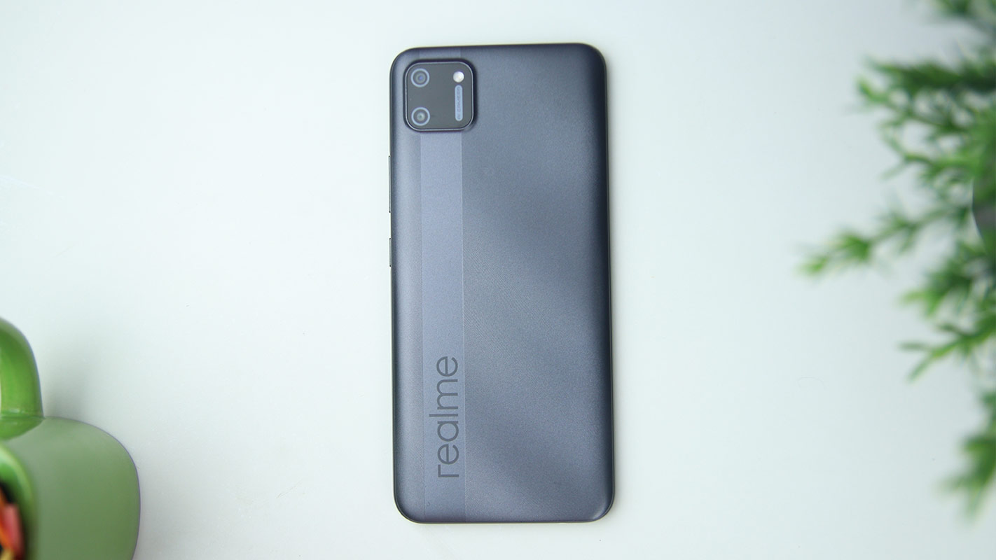 Realme C11 Full Review - Perfect for School and Gaming?