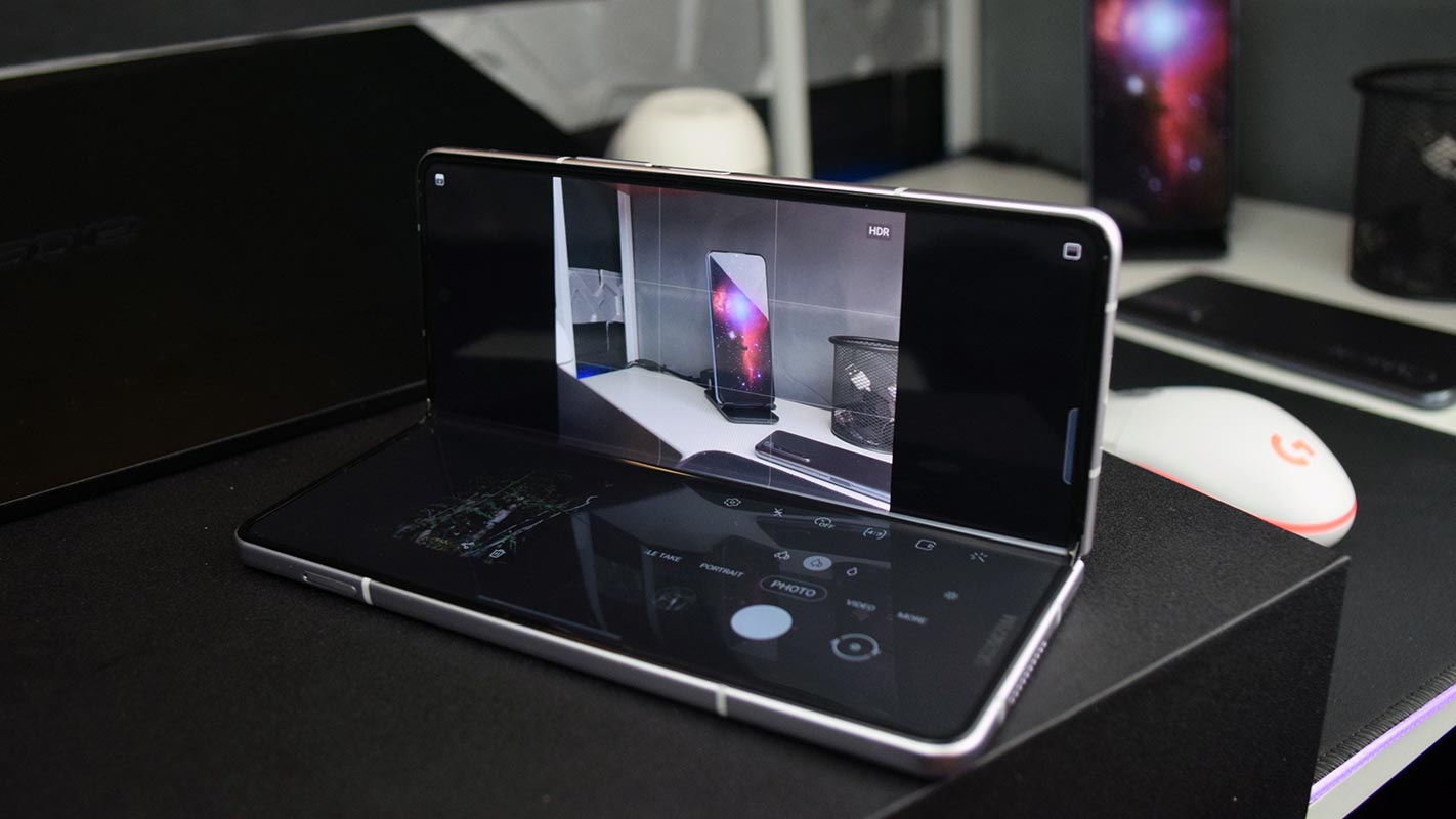 Samsung Galaxy Z Fold 3 Review - What Could Go Wrong?