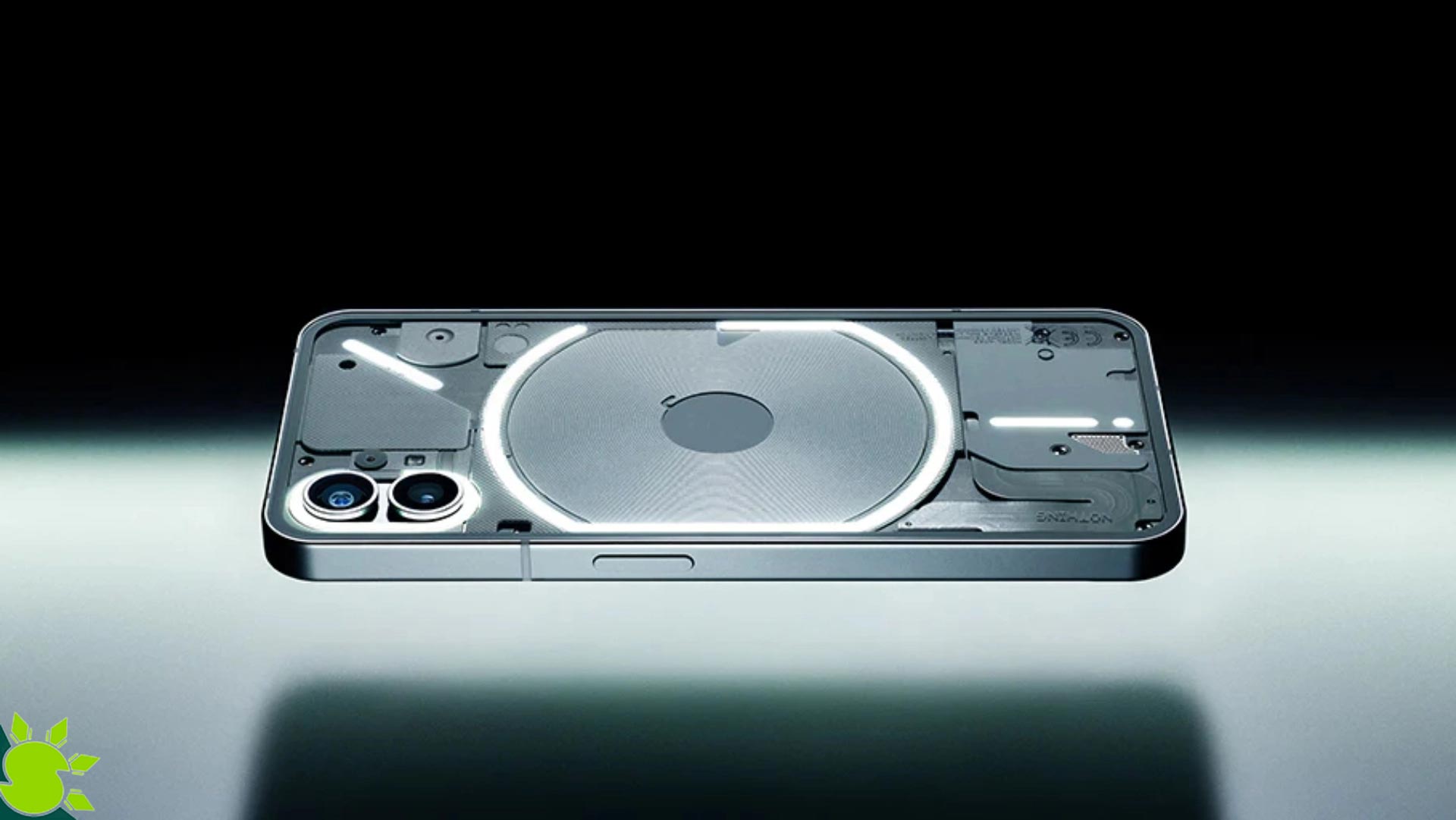 No Charger Included in Nothing Phone (1)