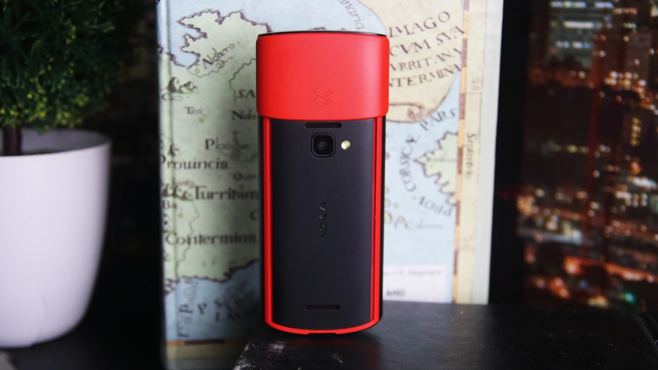 Nokia 5710 XpressAudio Review - Nostalgic With a Touch of Gen Z